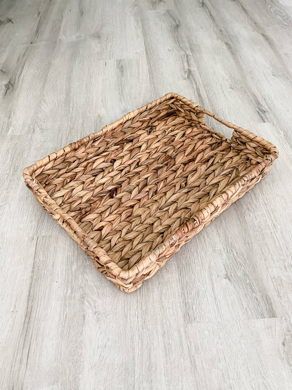 Commons Water Hyacinth Rectangle Tray – One Common